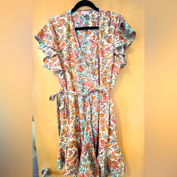 Cienna | Dresses | Flirty Cienna Mini Floral Wrap Dress With Ruffled ...
